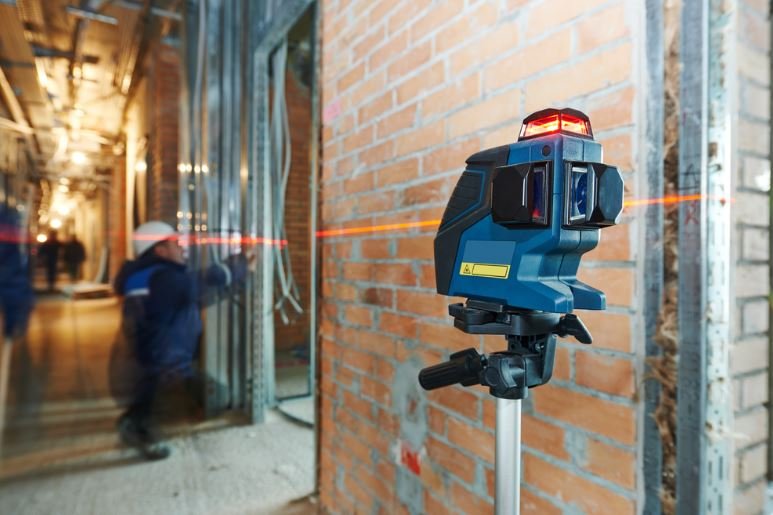 Lasers in construction - Safetyman Academy